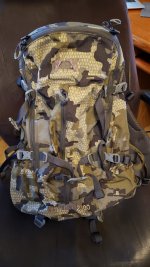 WTS - Kuiu venture 2300 verde medium | Rokslide Forum